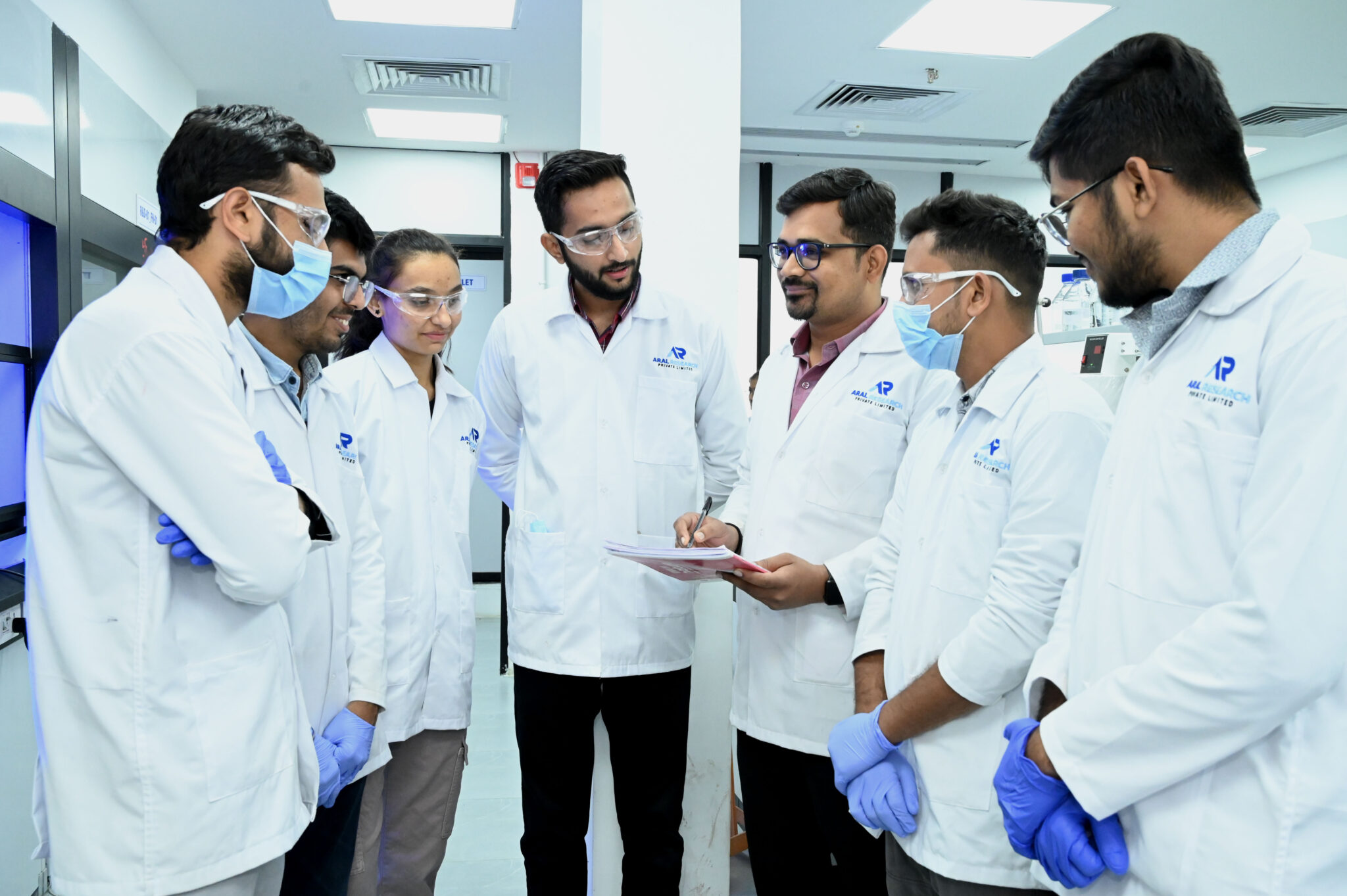Top Research Lab in Ahmedabad | Analytical Lab in Ahmedabad | Aral Research